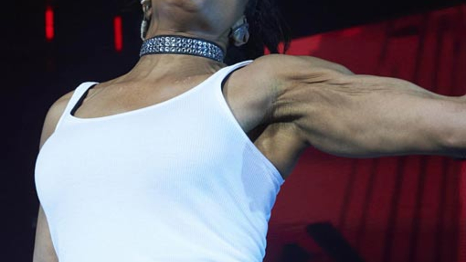 Janet Jackson zeigt ihre Muskeln: Live in Kopenhagen FOTOS