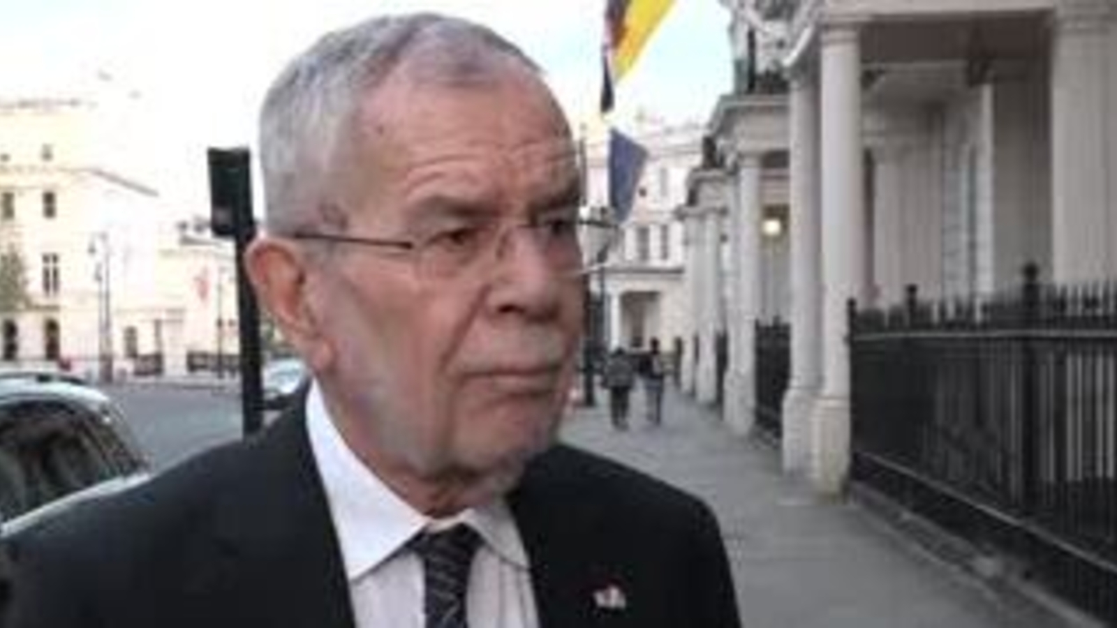 Krönung von Charles III: Alexander Van der Bellen im Interview - oe24.at