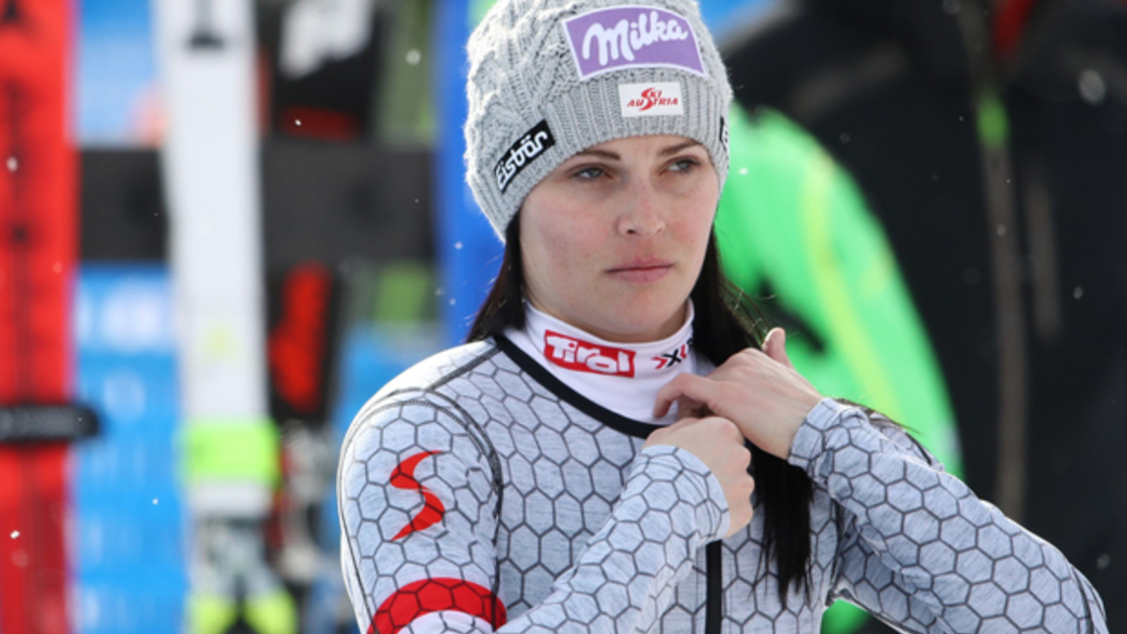 Pisten-Strip von Anna Veith - oe24.at