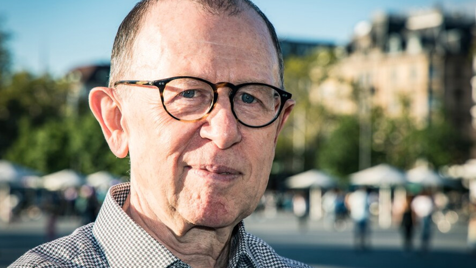 Scheinehe! TV-Star heiratete lesbische Ausländerin