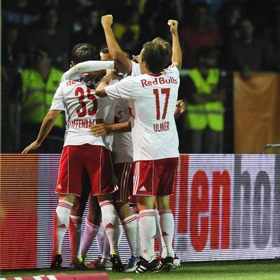 Bundesliga: Austria Wien - Red Bull Salzburg - Fotos Biler