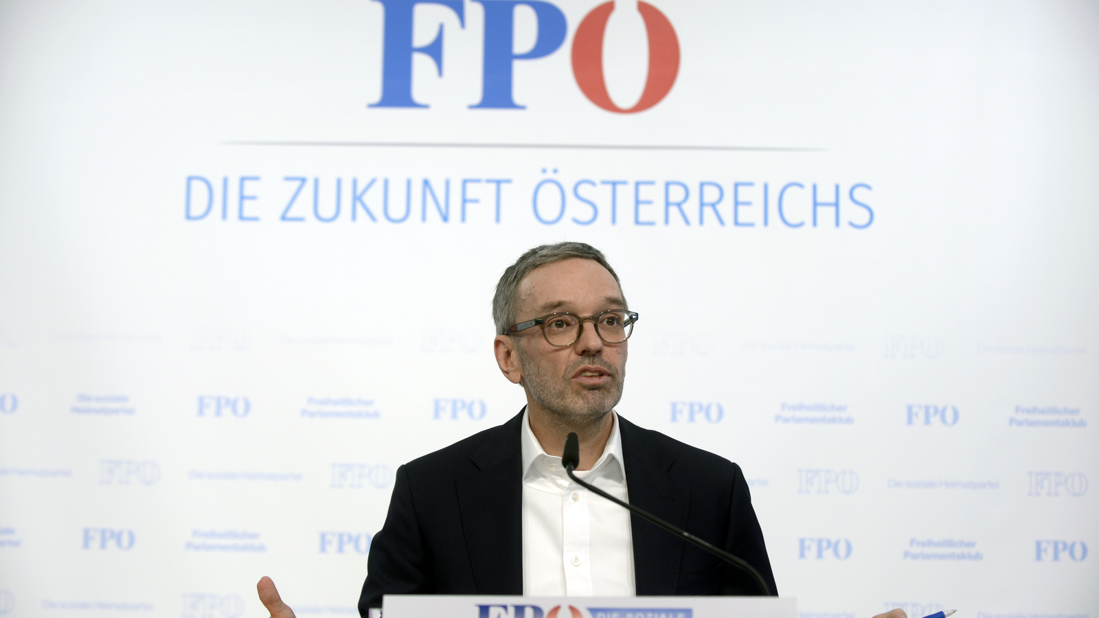 FPÖ ruft zu Demo gegen Impfpflicht auf FPÖ ruft zu Demo gegen Impfpflicht auf