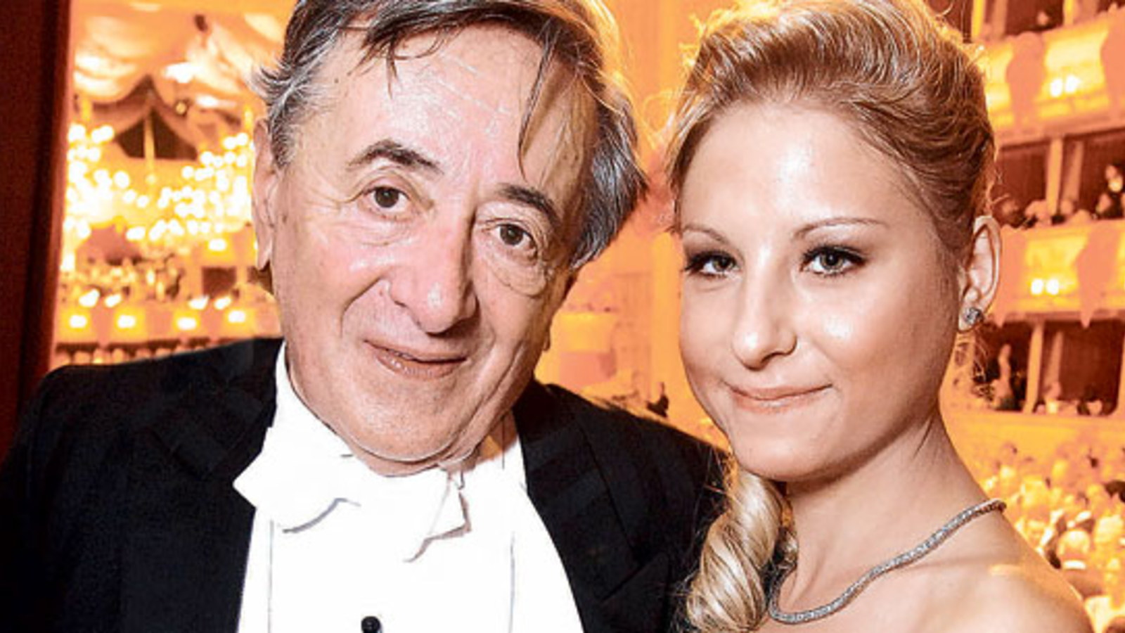 Katzi stellt Lugner öffentliches Ultimatum