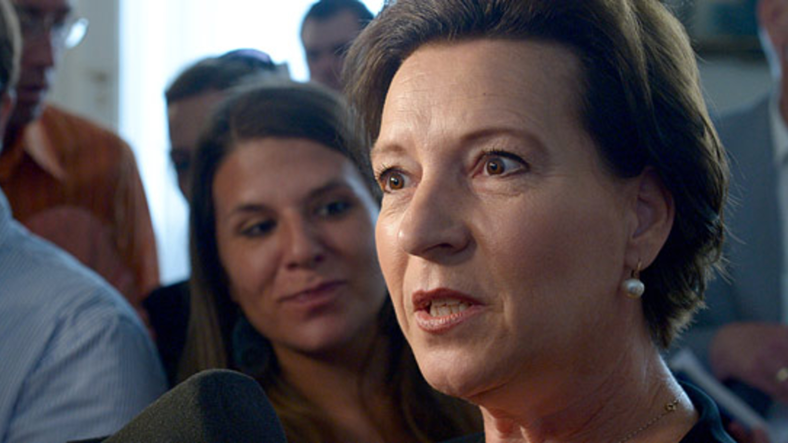 Hosek kann Lehrergehälter nicht zahlen