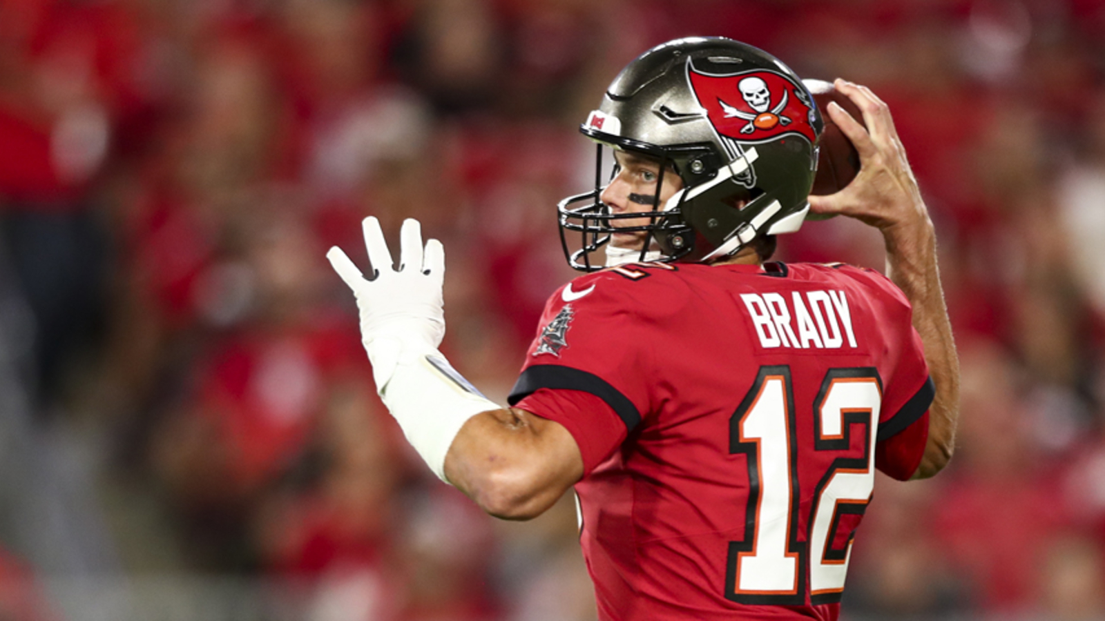 Brady führt Tampa Bay zu Comebacksieg über Saints - oe24.at