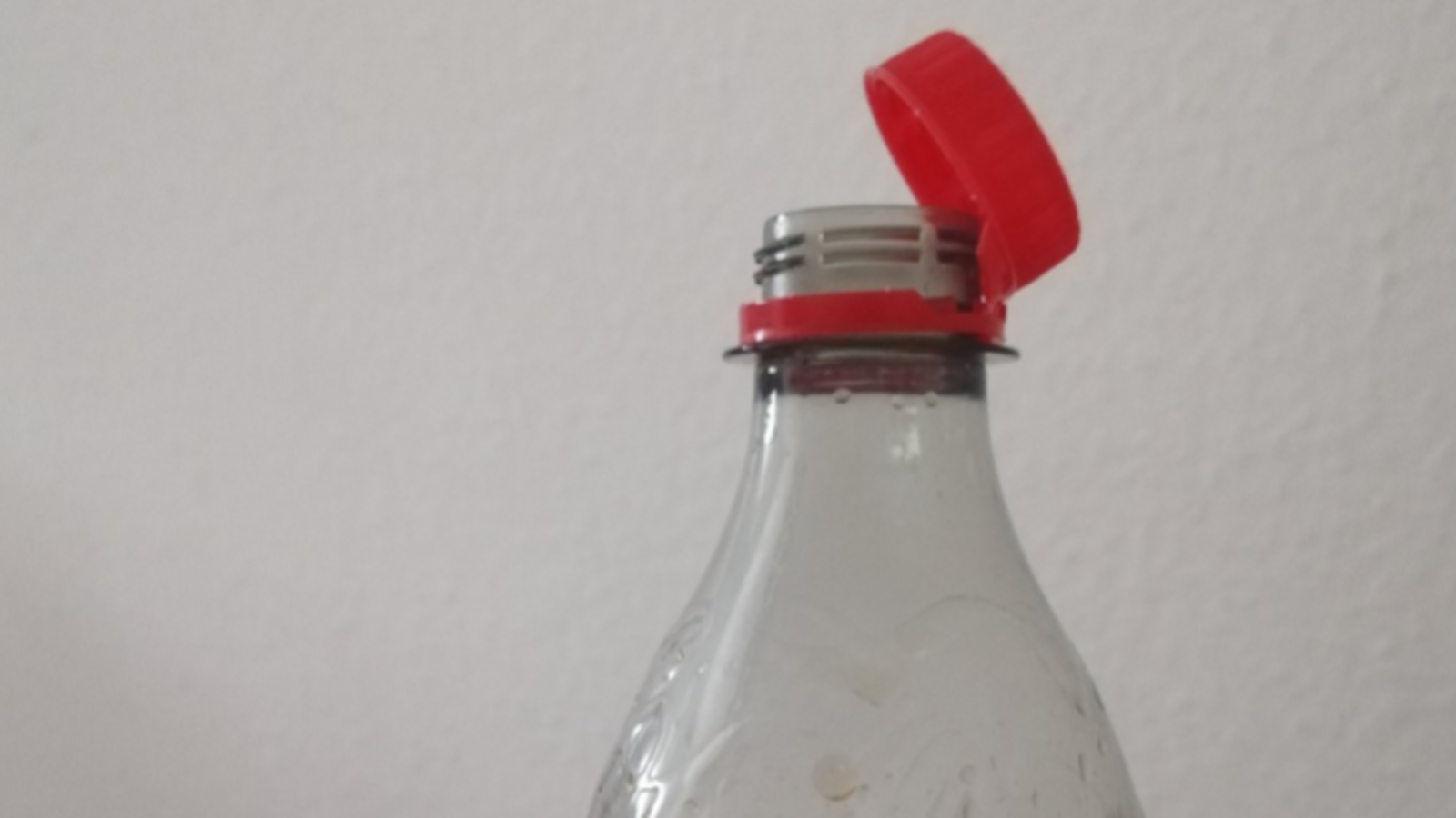 Neuer Coca Cola Verschluss Sorgt Für Aufregung Im Netz