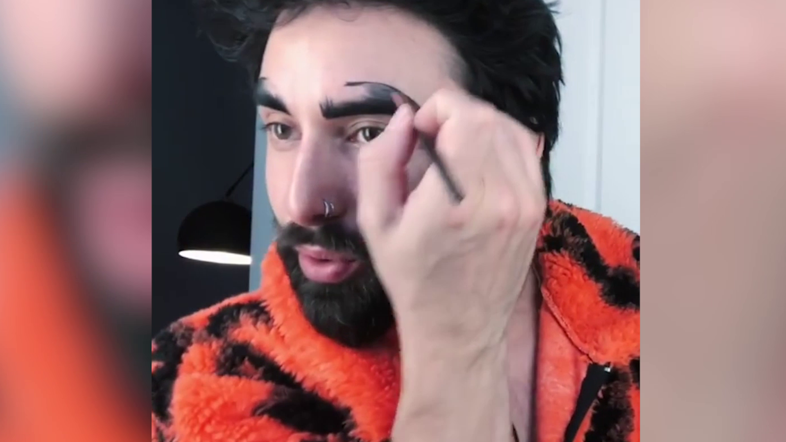 Berlin: Millionenteure "Grand Show" mit Tom Neuwirth - oe24.at