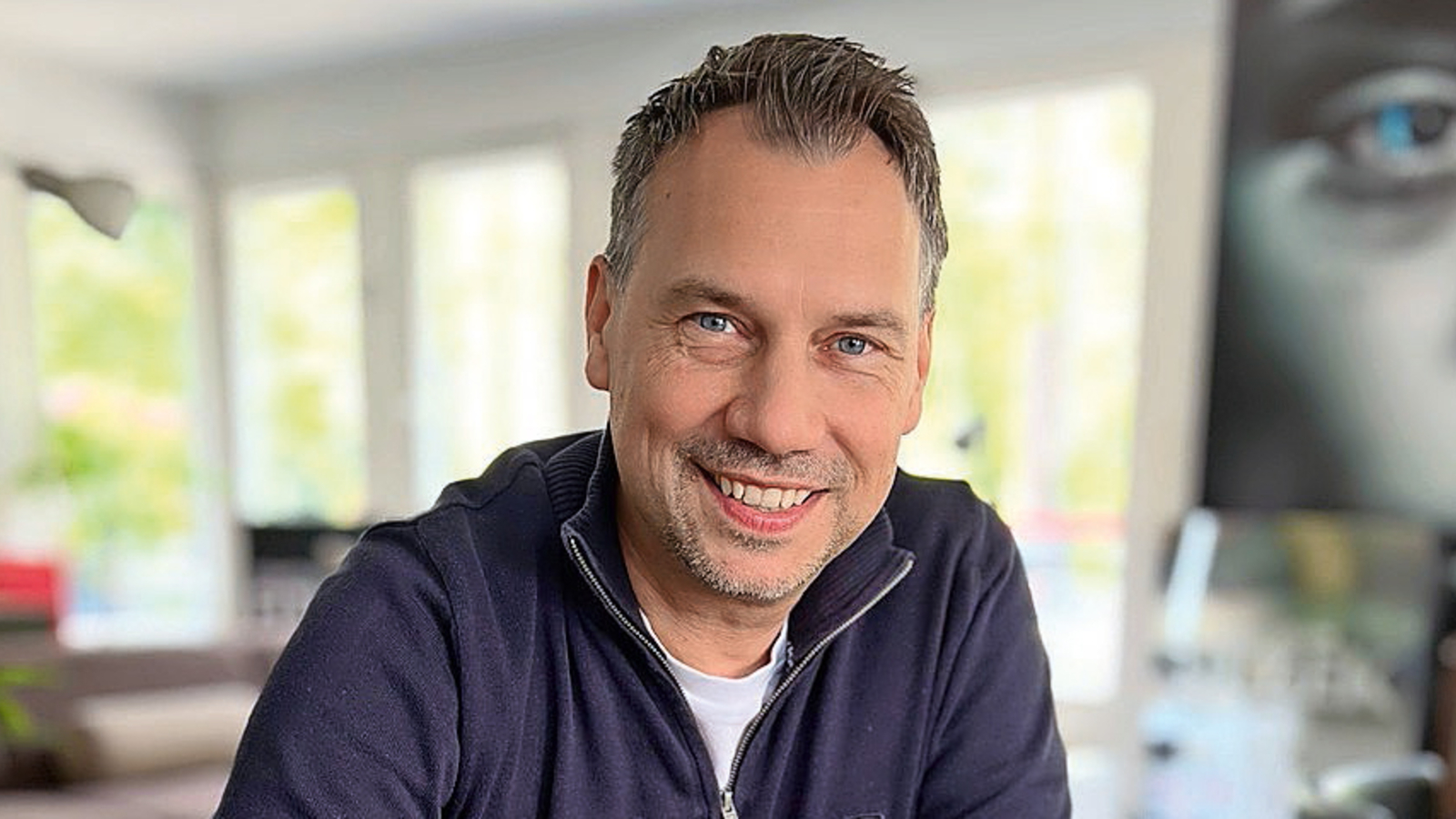 Fitzek: Eltern undercover - oe24.at