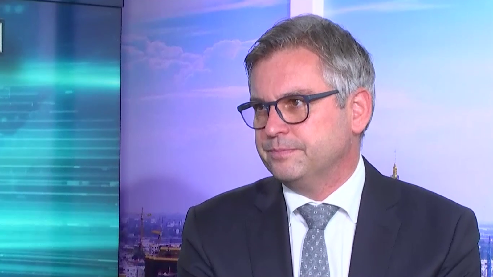 Fellner! LIVE: Magnus Brunner im Interview - oe24.at