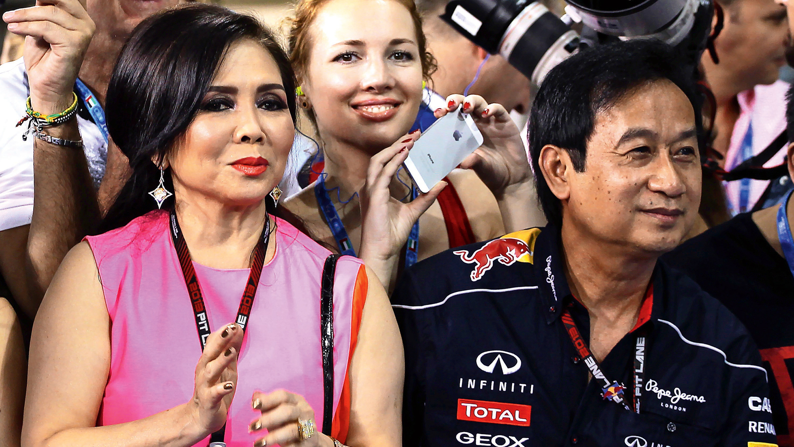 Red-Bull-Thron: Das Luxus-Leben der Thai-Millionäre - oe24.at