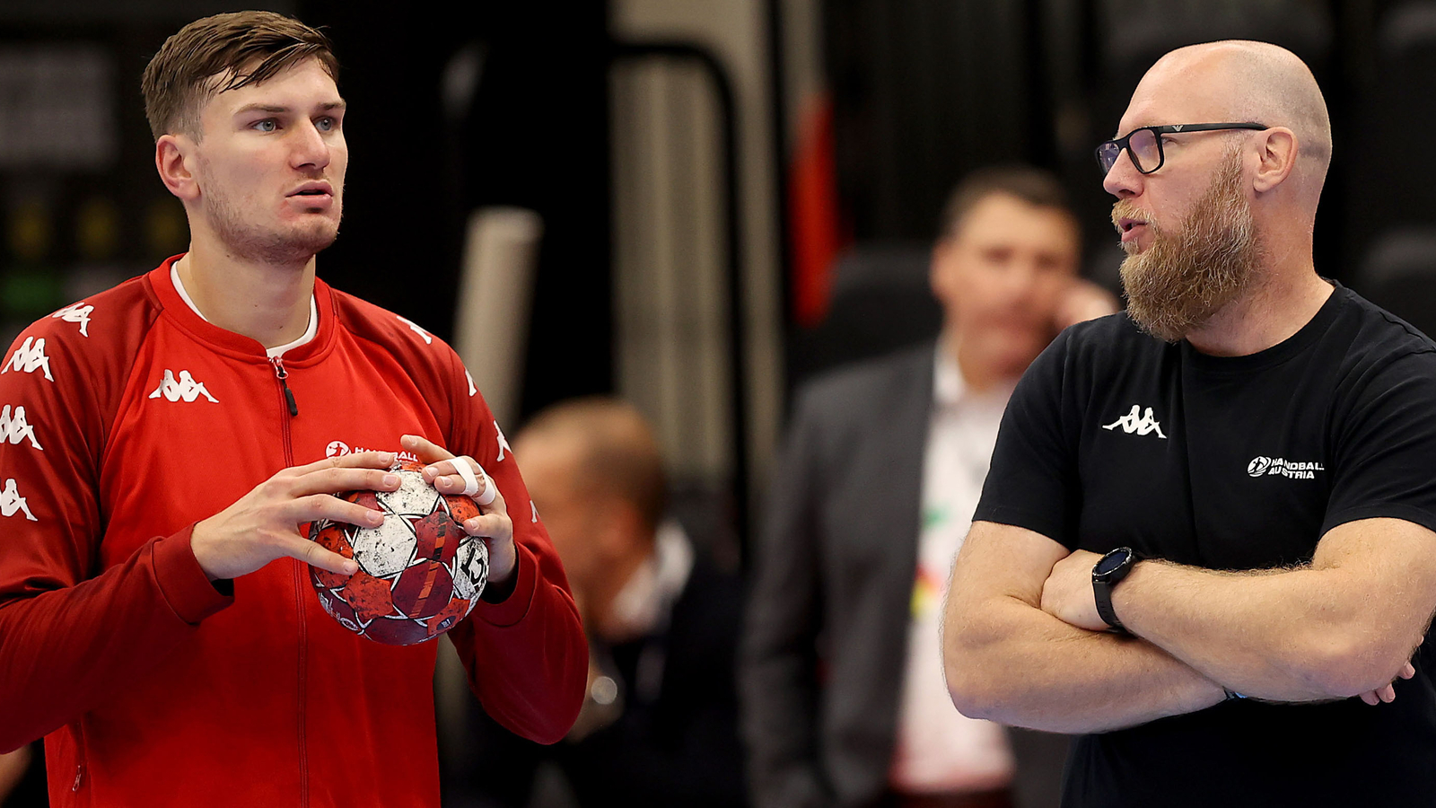 Handball-Nationalteam hofft bei EM-Auslosung auf 'Heimvorteil' - oe24.at Handball-Nationalteam hofft bei EM-Auslosung auf 'Heimvorteil' - oe24.at