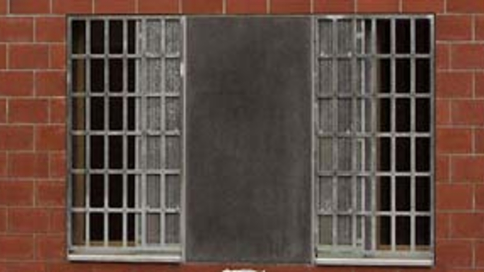 Häftling aus Gefängnis Graz-Karlau entwischt - oe24.at