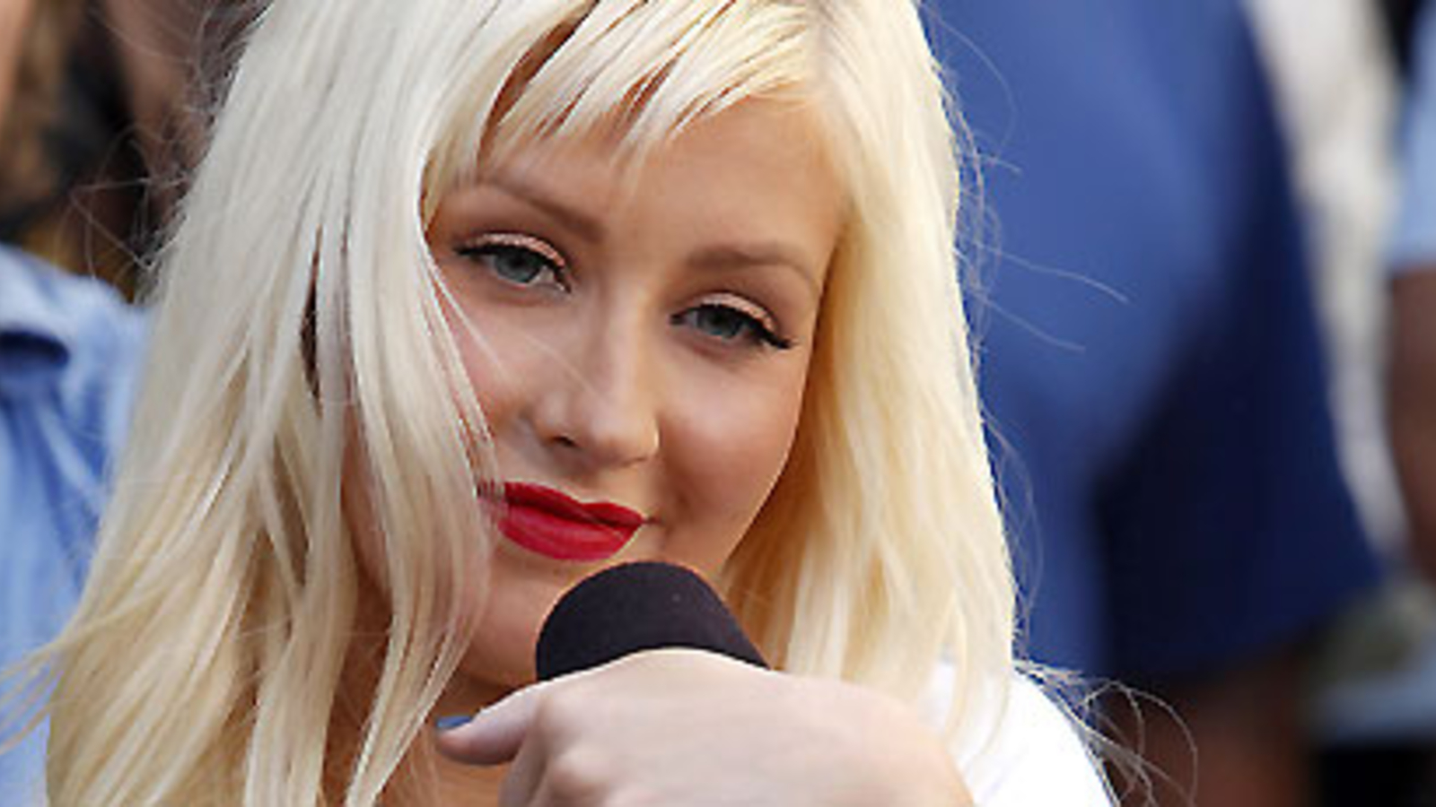 Christina Aguileras Chart-Attacke - oe24.at