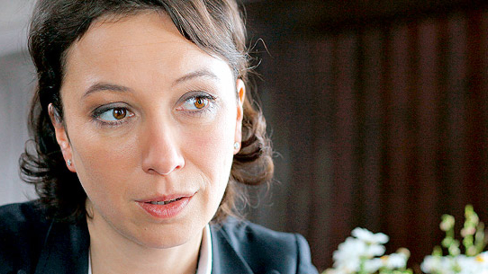 Ursula Strauss: "Ich liebe die Schnell" - oe24.at