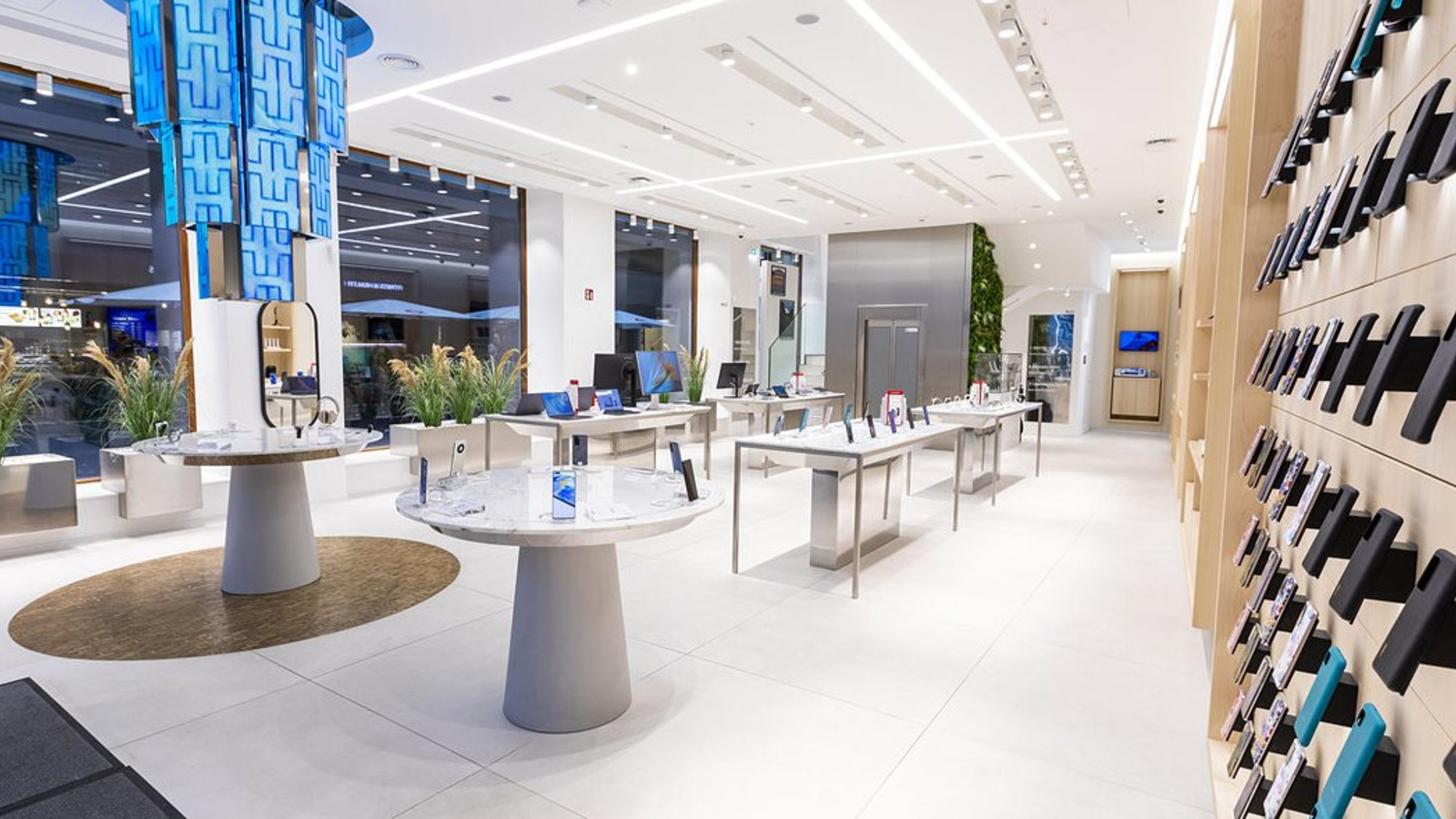 Das ist der erste Huawei Flagship-Store in Österreich