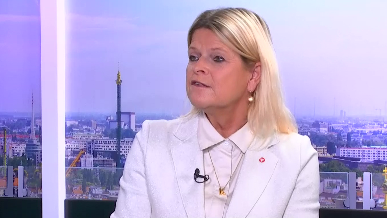 Fellner! LIVE: Klaudia Tanner im Interview