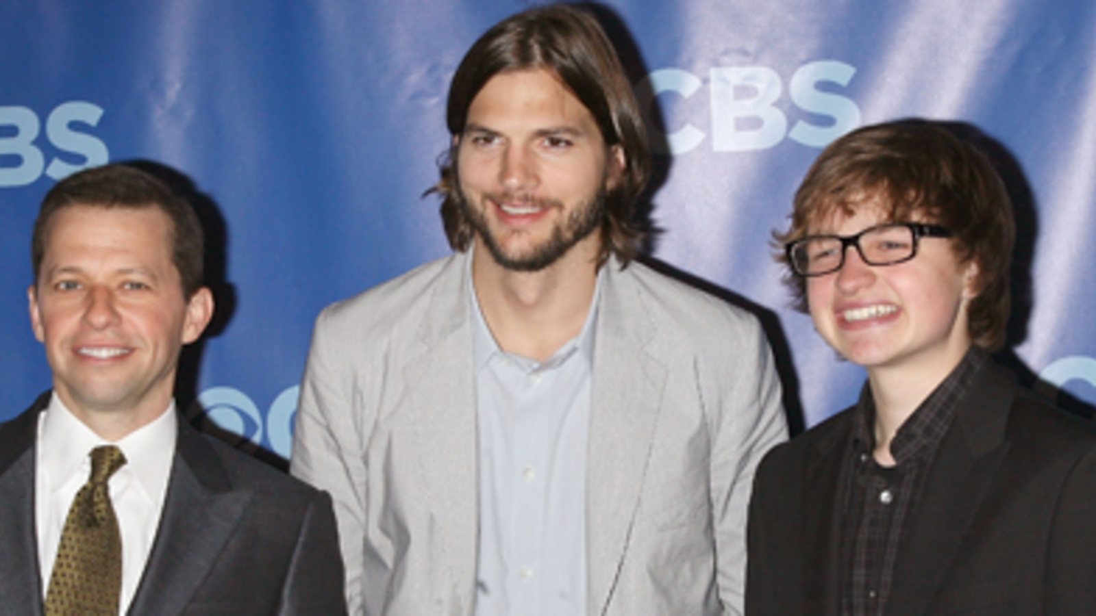 Two And A Half Men: Enthüllt: Walden Schmidt: Das ist Ashton Kutchers ...