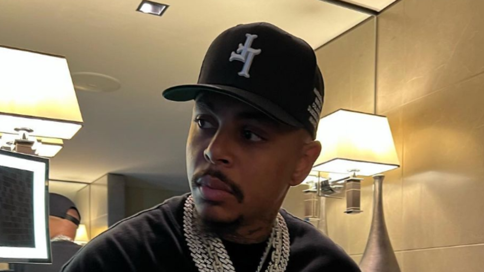 Kurios: Deutsch-Rapper landet auf Playboy-Cover