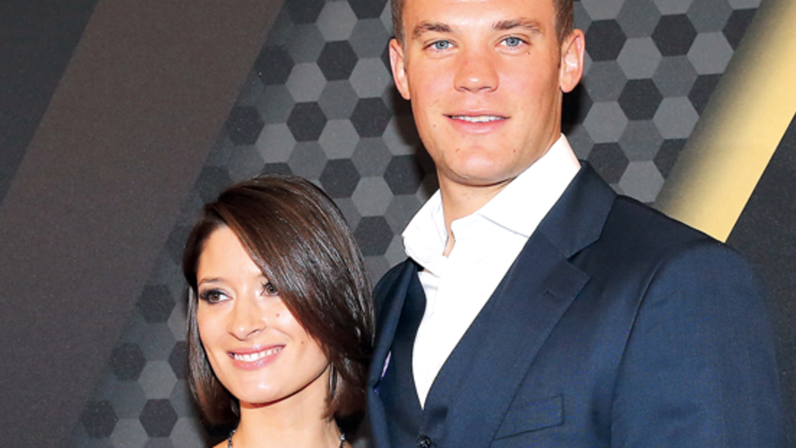 Schweigegeld für Neuer-Ex Kathrin Gilch - oe24.at