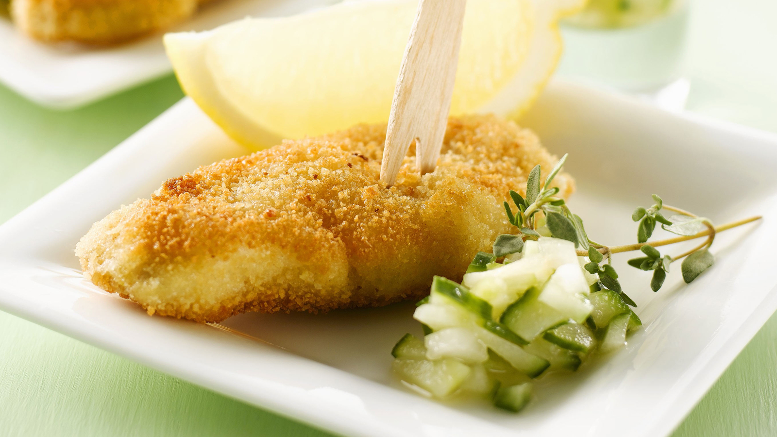 Mini-Schnitzel mit Gurken-Relish