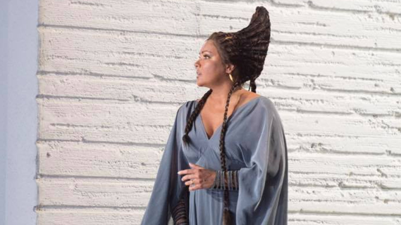Anna Netrebko: Erstes Foto von Aida