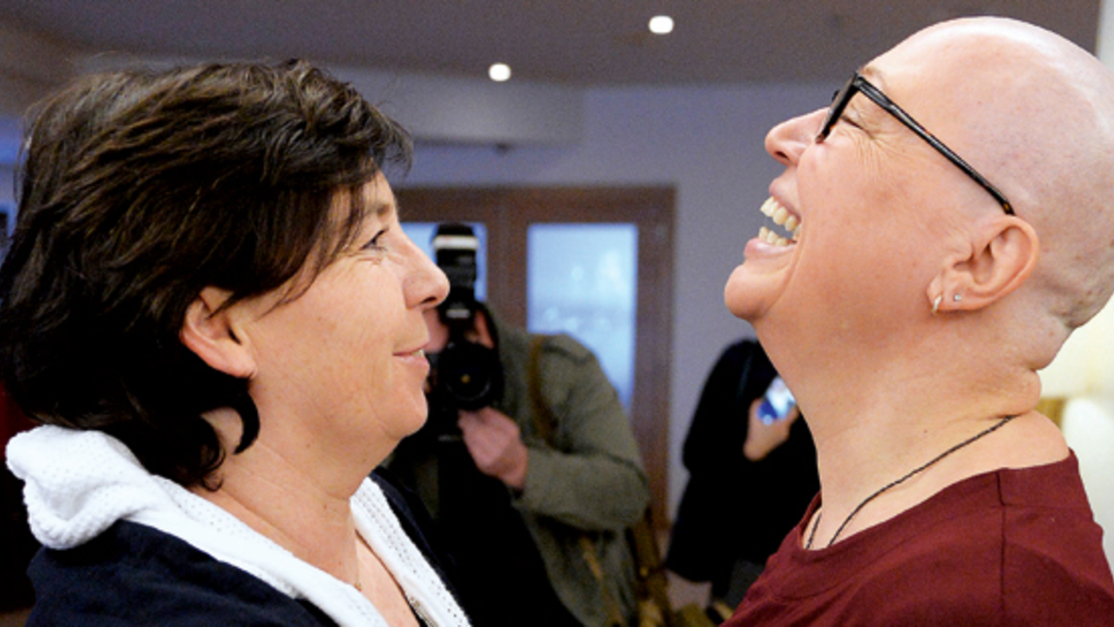 Ganzes Land steht zu Oberhauser