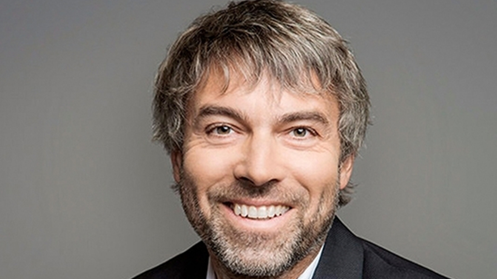 Tschechischer Milliardär Petr Kellner stirbt bei Hubschrauber-Absturz ...