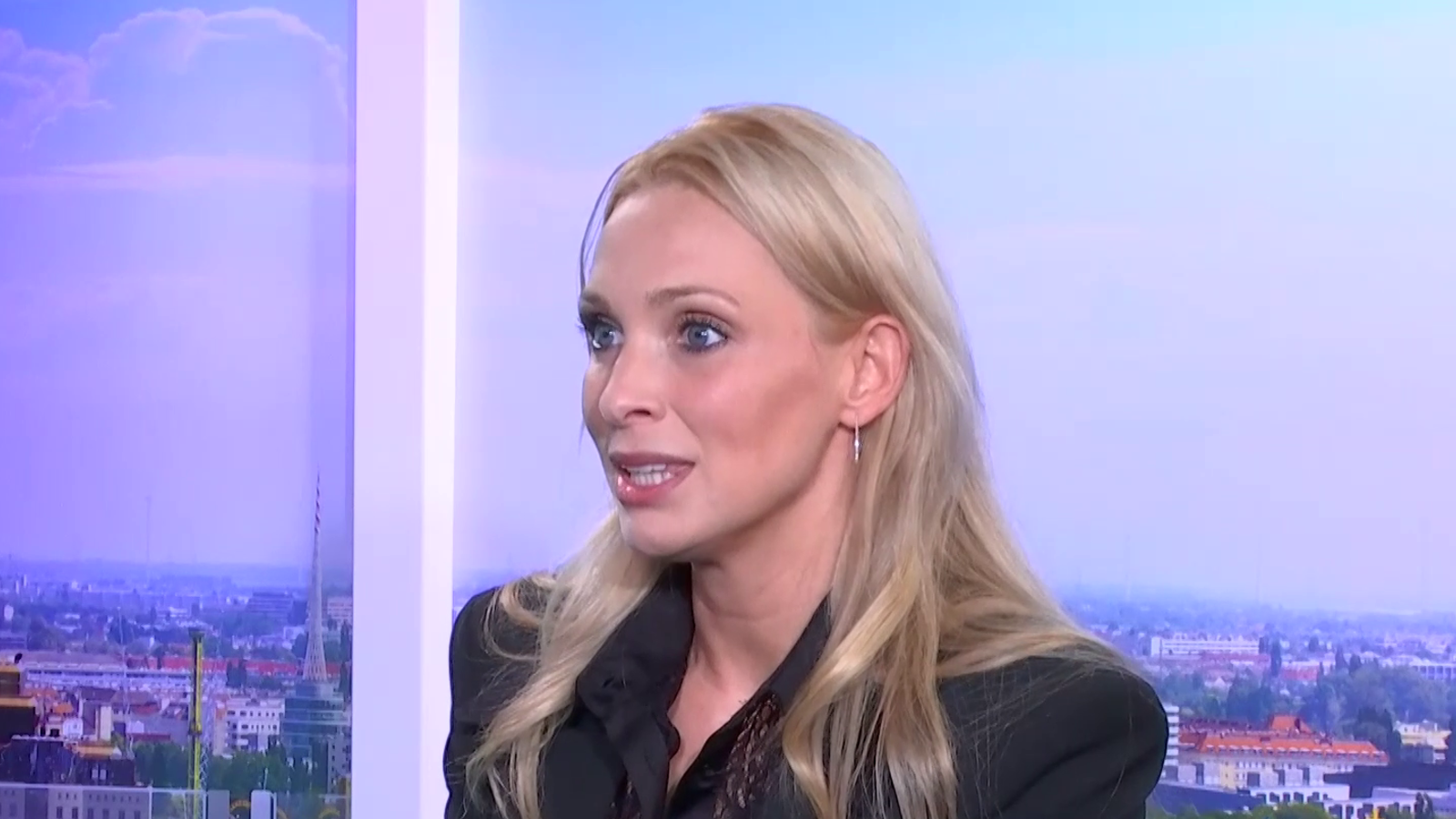 Fellner! LIVE: Philippa Strache im Interview