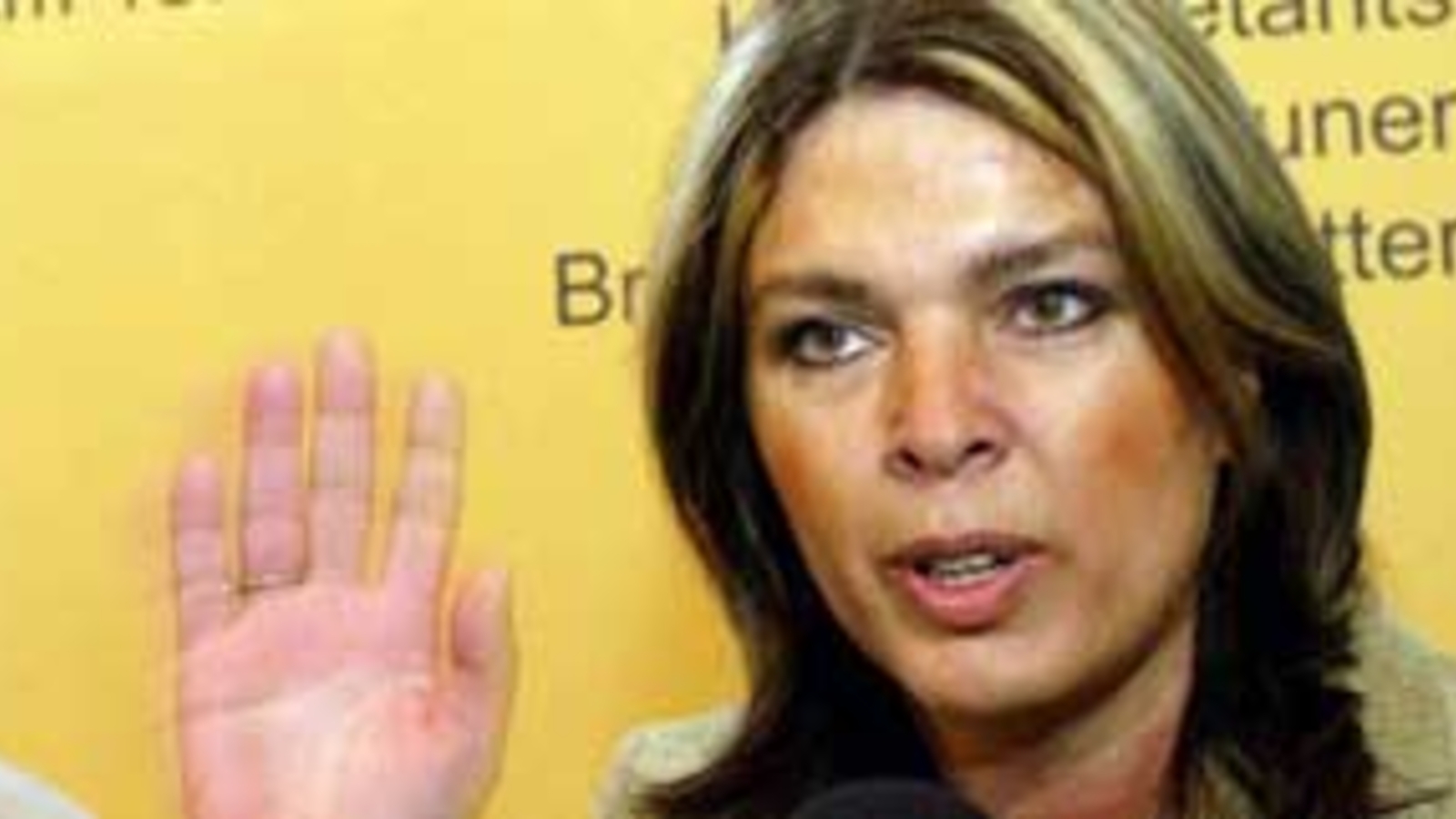 Resetarits wehrt sich - oe24.at