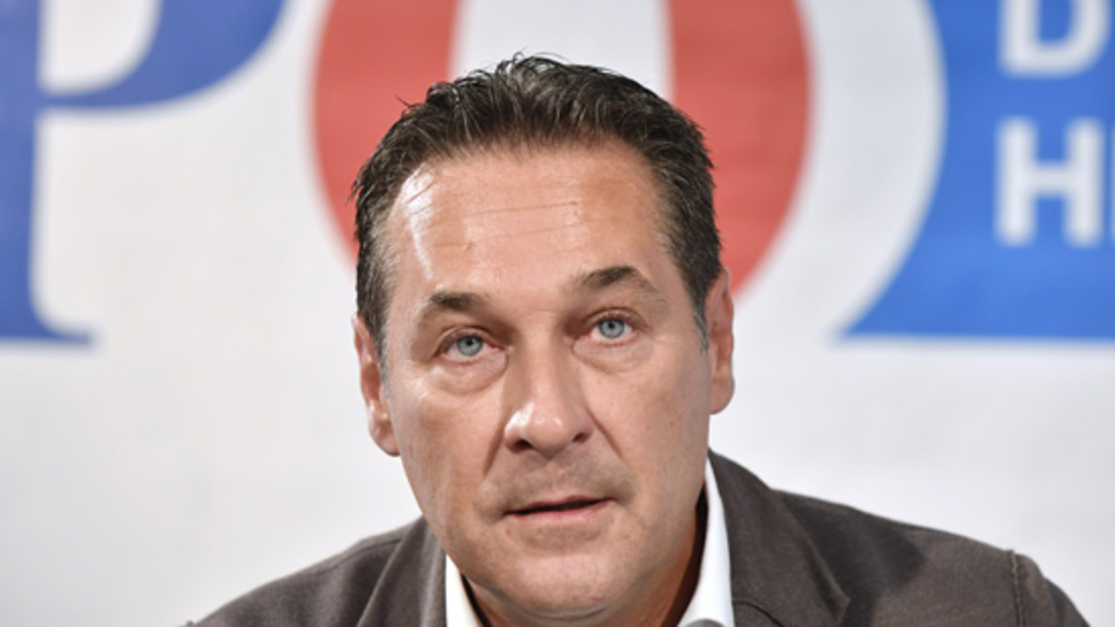Strache reichte FPÖ-Bundeswahlliste ein