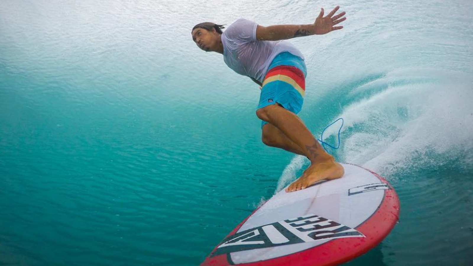 Im Urlaubsparadies: Surf-Star stirbt nach Horror-Unfall