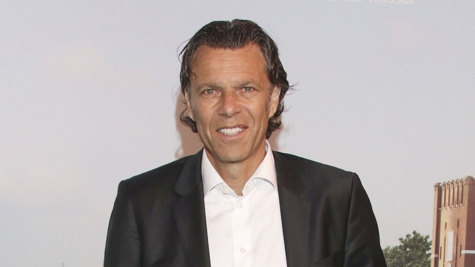 Ex-Ref Urs Meier: WM-Schiedsrichterinnen sind zu schwach - oe24.at