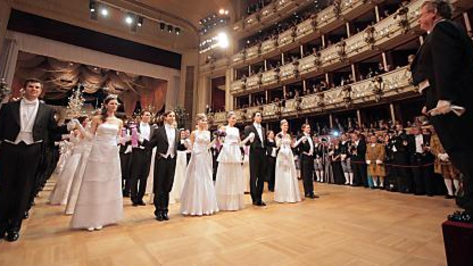 Opernball: ORF-Bilder gehen bis nach China