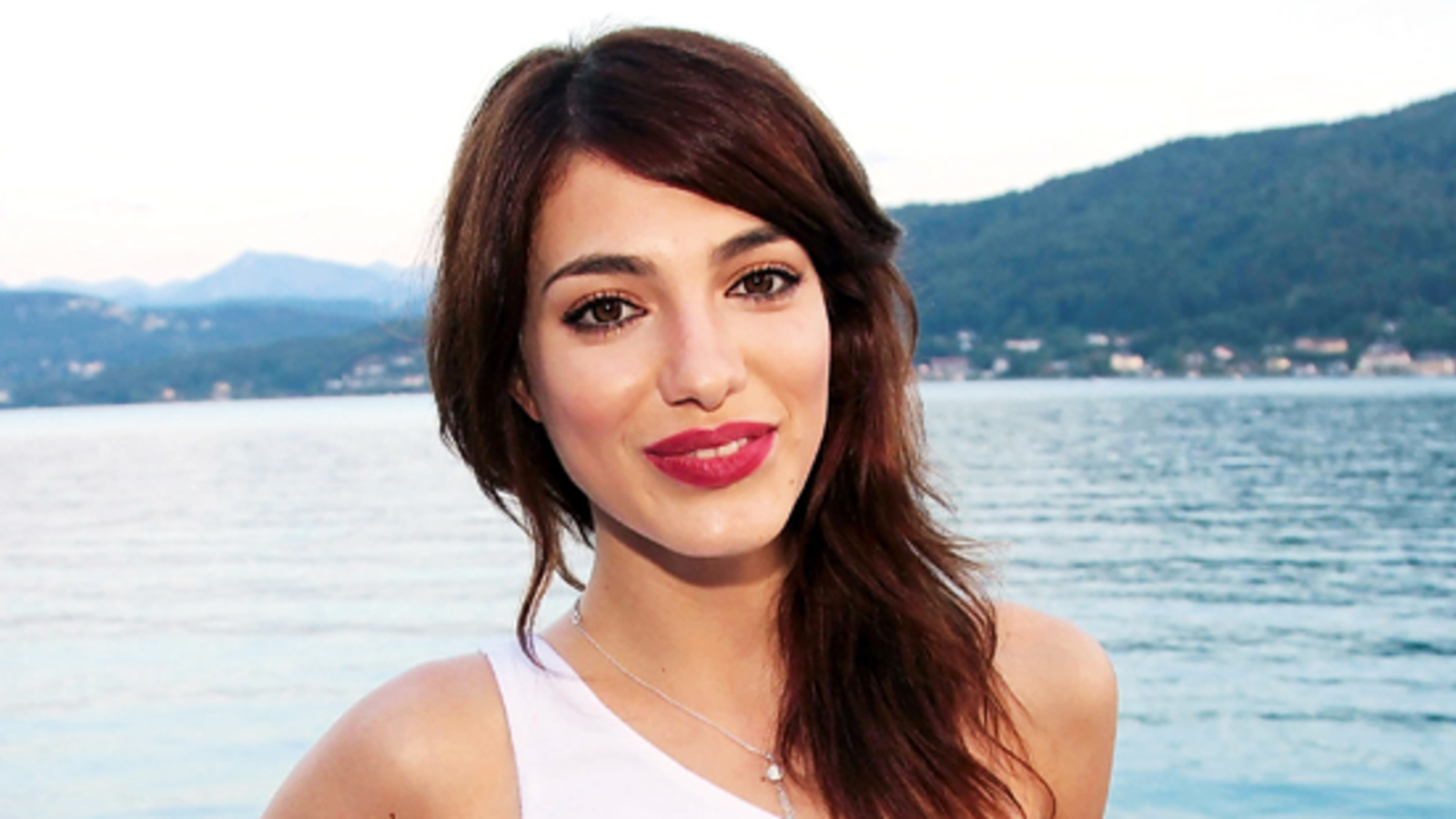 Amina Dagi - Ex-Miss im 4. Monat schwanger