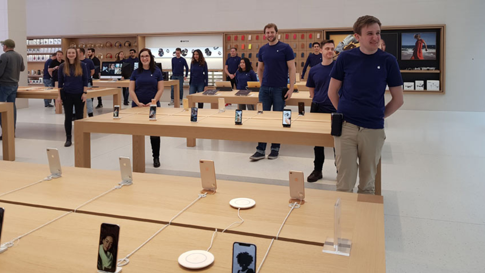 Neuer Apple-Store im ÖSTERREICH-Check