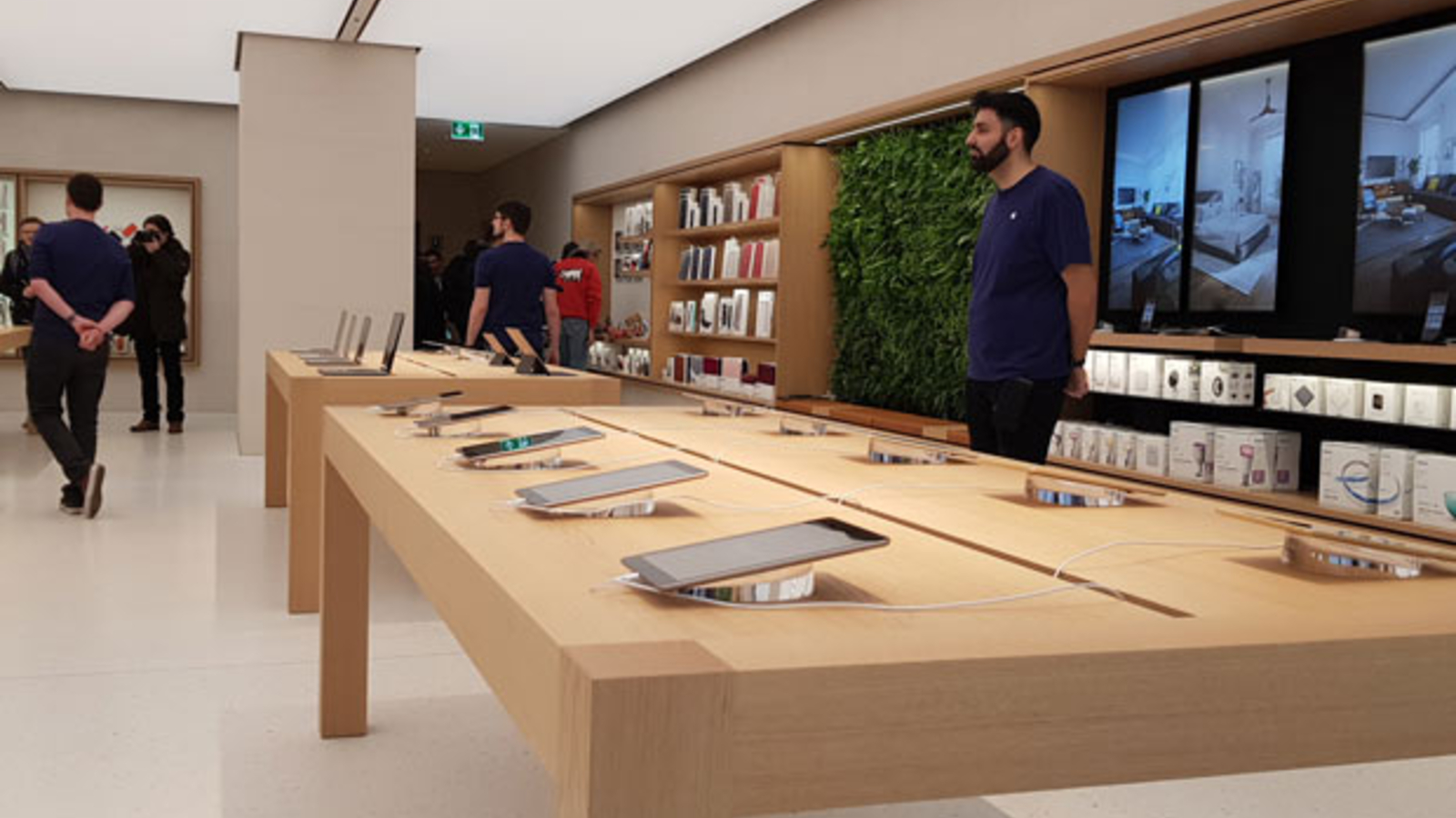 Das ist der Apple Store in Wien in der Kärntner Straße - oe24.at