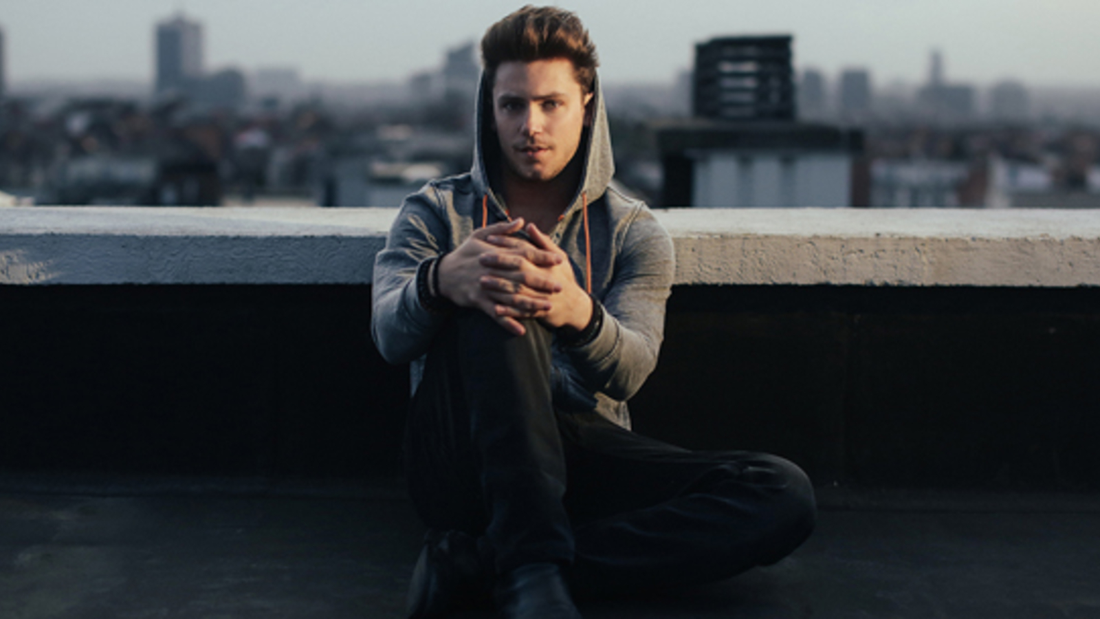 Bastian Baker als Voract der Backstreet Boys - oe24.at