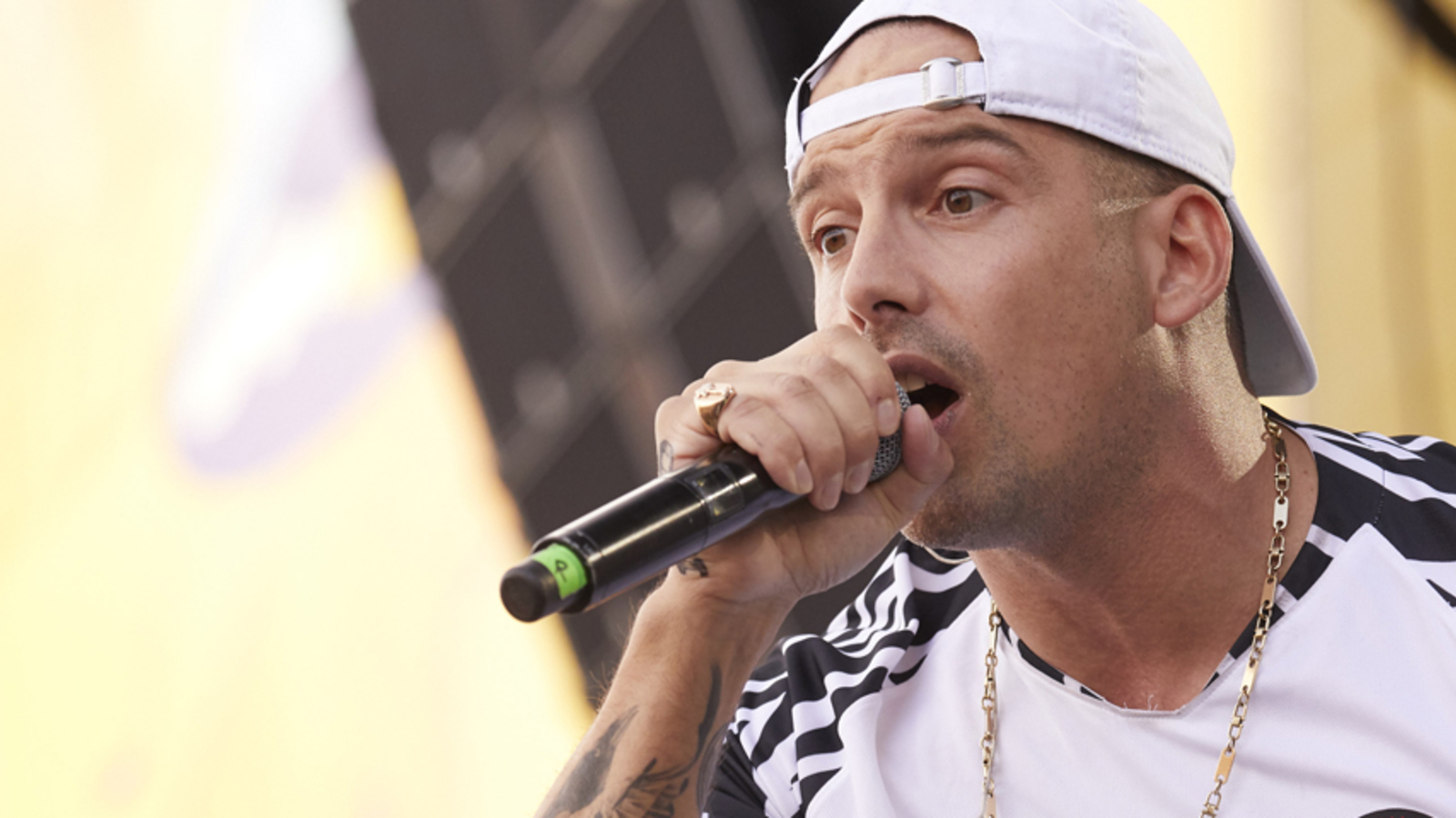 Rapper RAF Camora: Mit dem Ferrari zu McDonald’s
