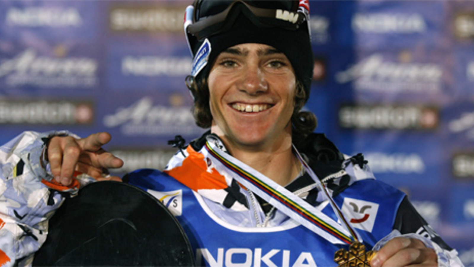 Matthieu Crepel holt Gold in Arosa