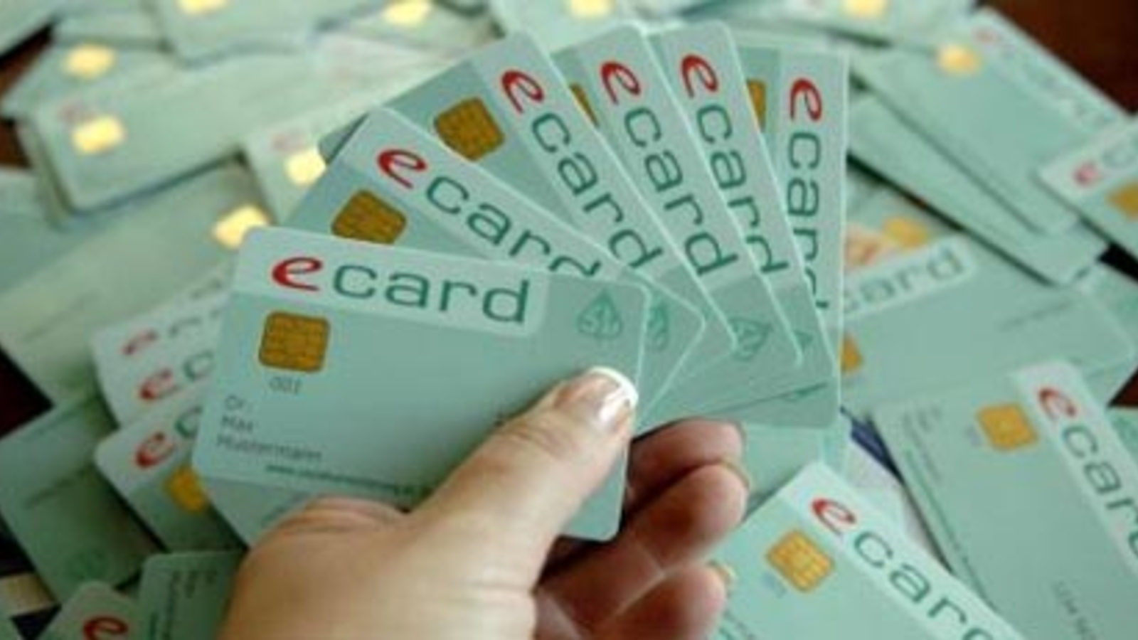 2019 kommt die E-Card mit Foto