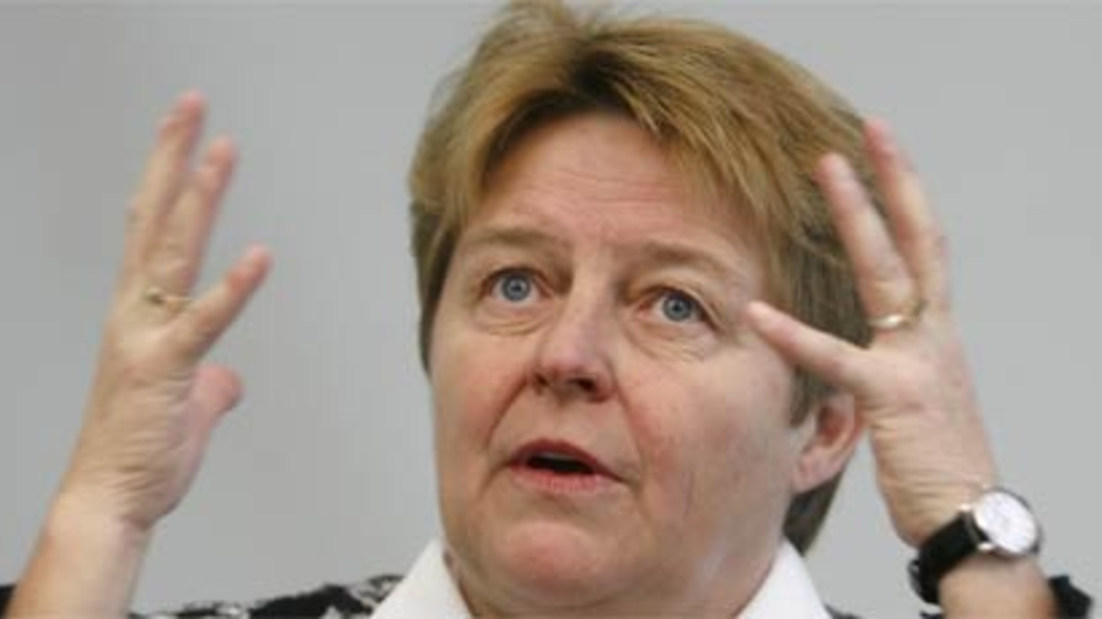 Siemens serviert Ederer ab