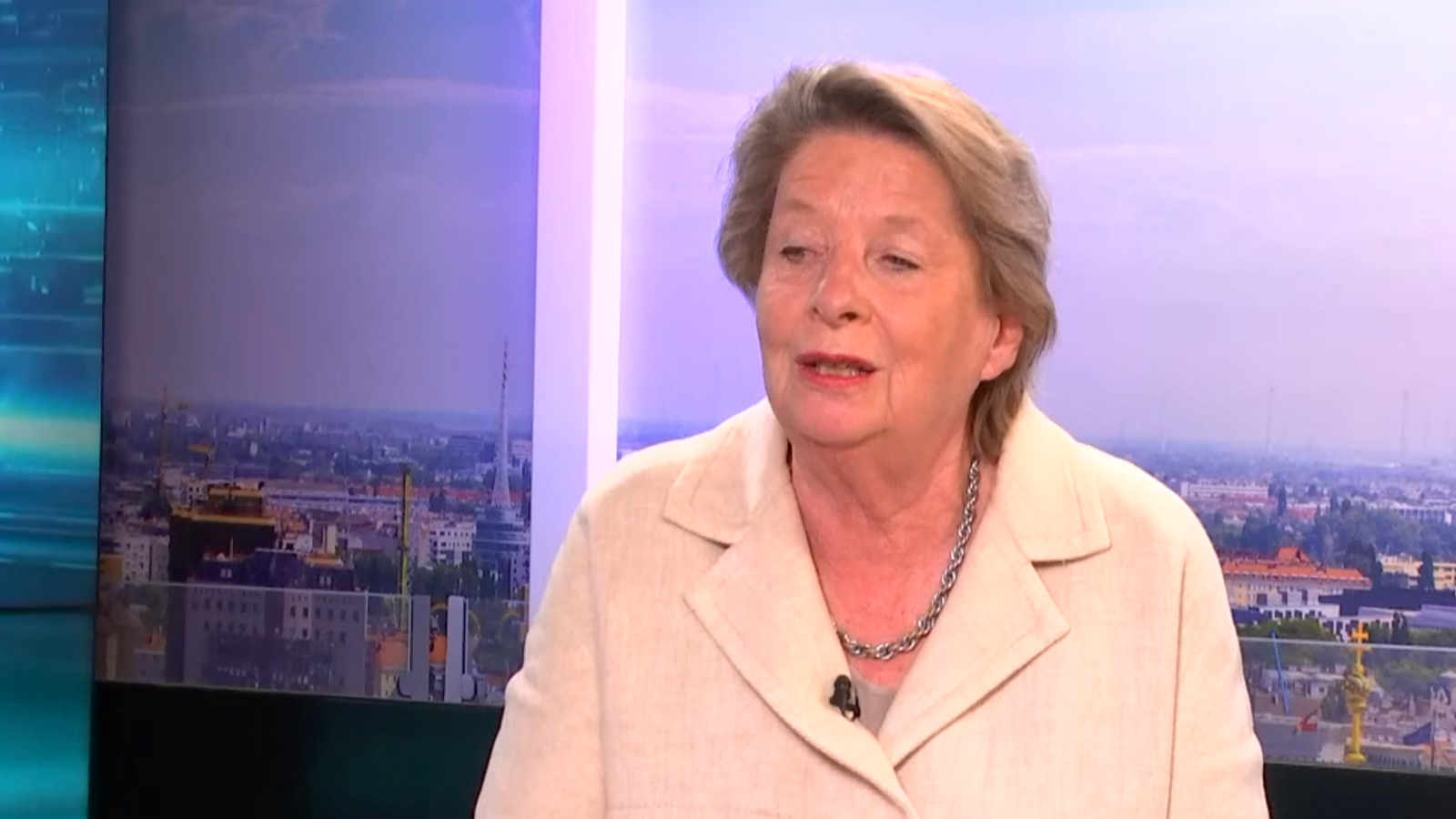 Fellner! LIVE: Ursula Stenzel im Interview - oe24.at