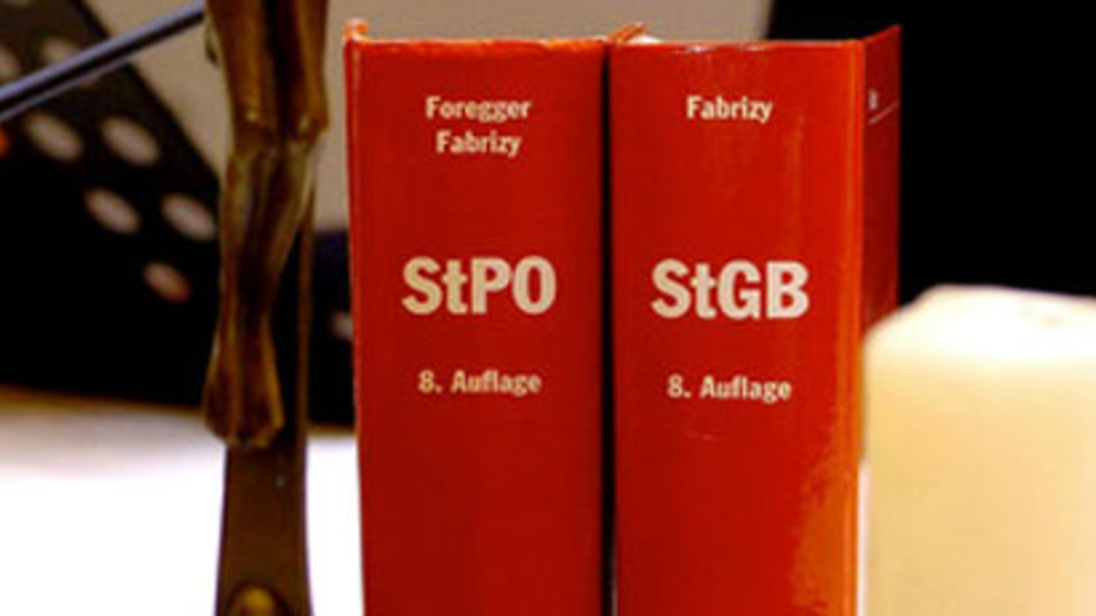 Bub (7) klagt die Republik