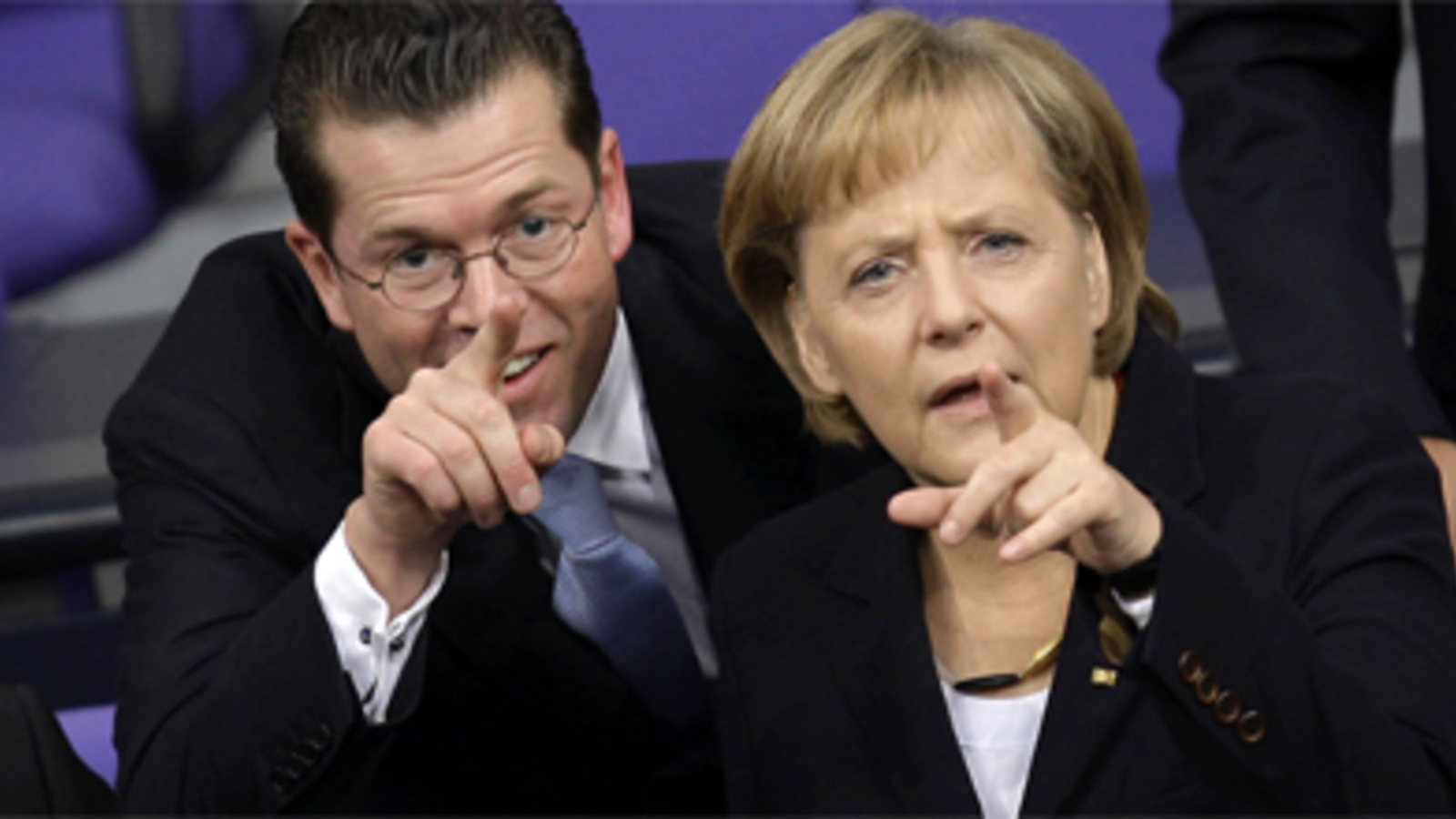 Merkel glaubt an Guttenberg-Comeback