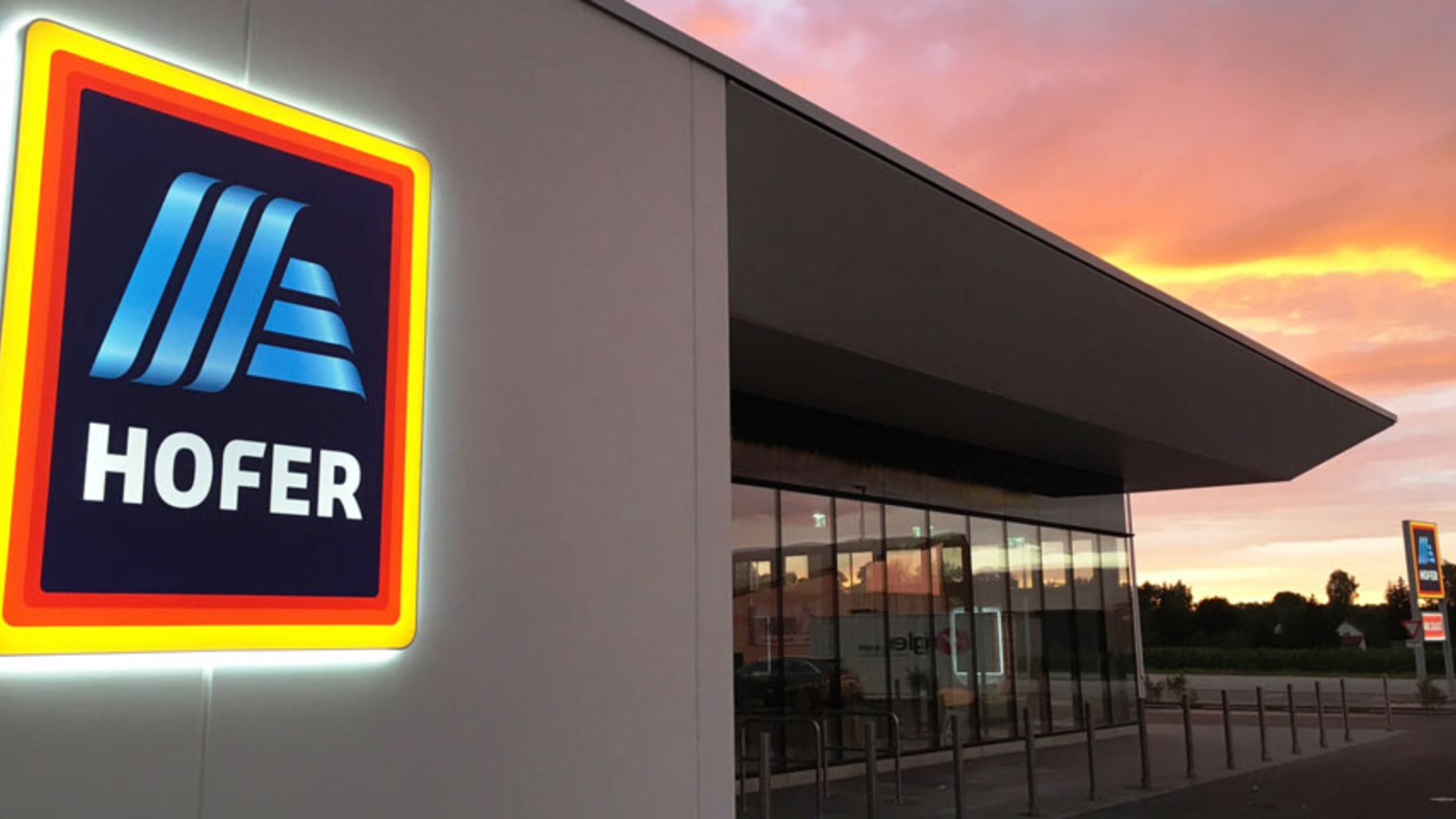 Preisschild-Revolution bei Hofer vor dem Start