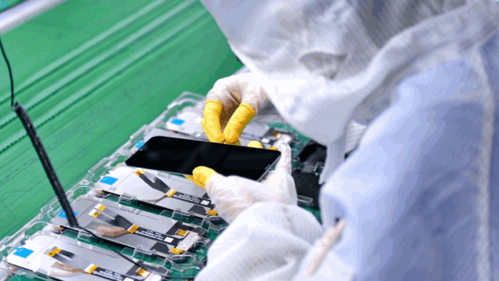 Digital | Apple plant iPhone-14-Produktion in Indien