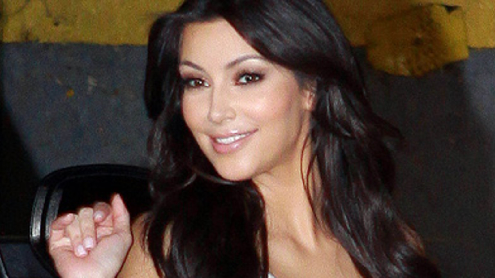 Kim Kardashian Botox Schönheitsoperation - oe24.at
