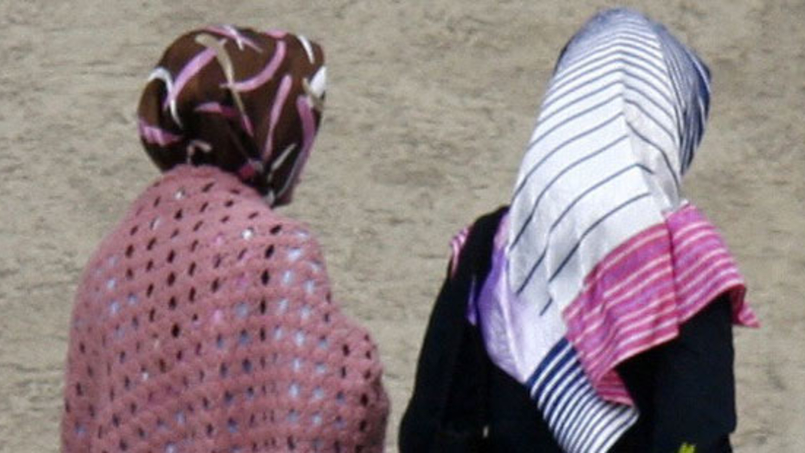 Grünen-Legende: ''Kopftuch ist Symbol für verkommenes System''