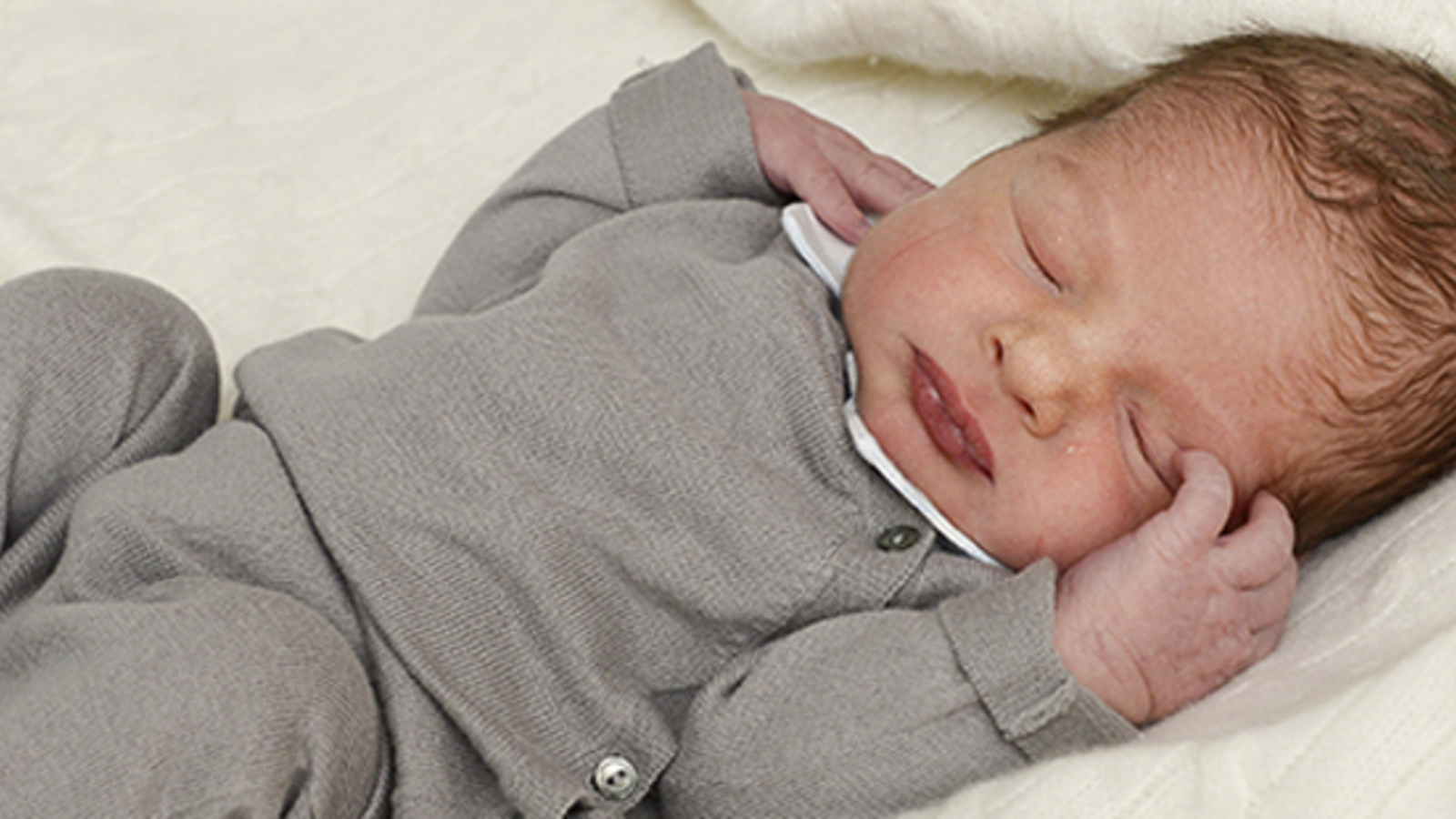 Prinzessin Madeleine zeigt Baby