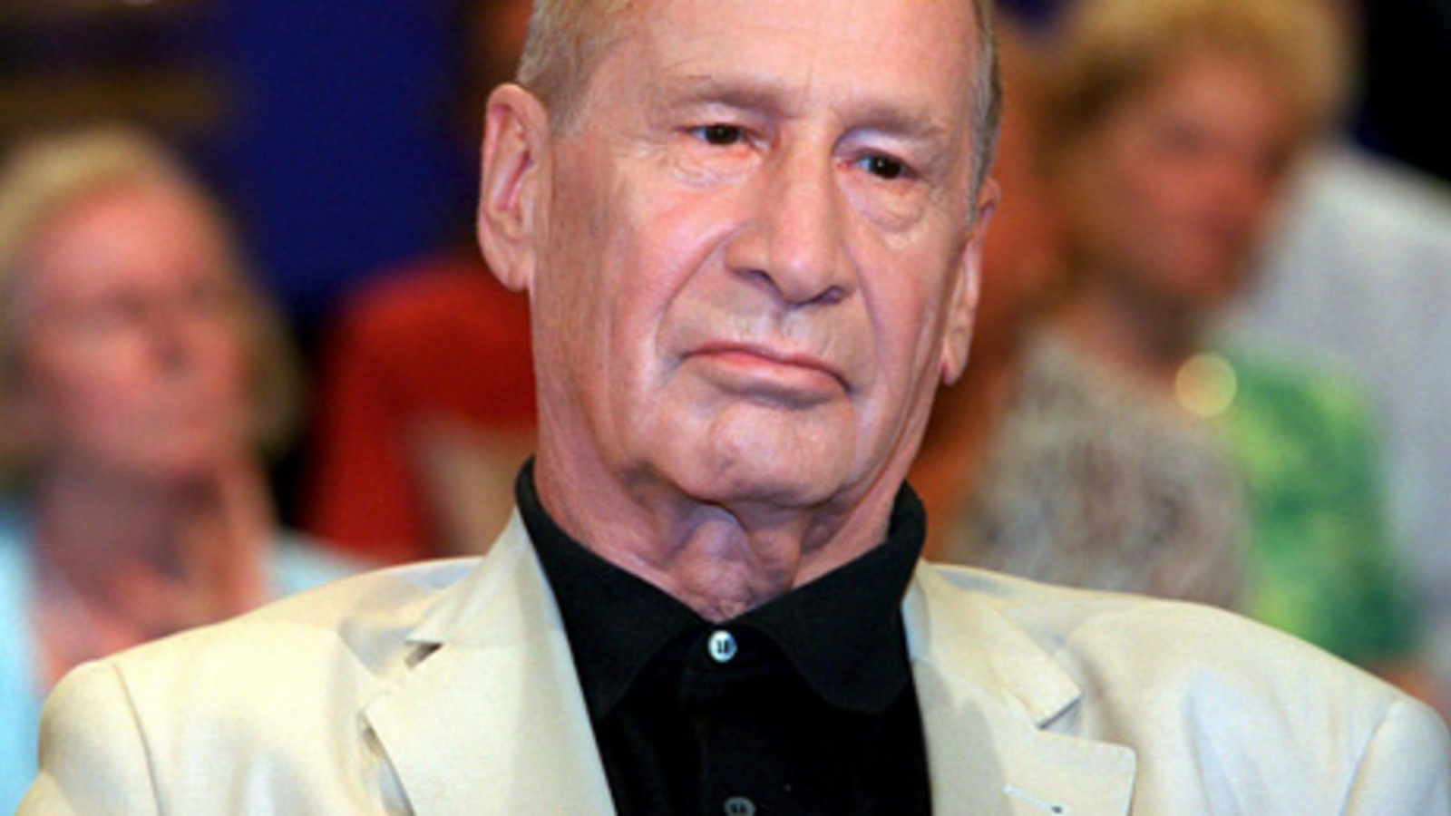 Ex-DDR-Spionagechef Markus Wolf ist tot - oe24.at